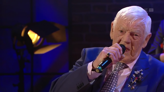 Country music star Big Tom McBride to be laid to rest in his native Co ...